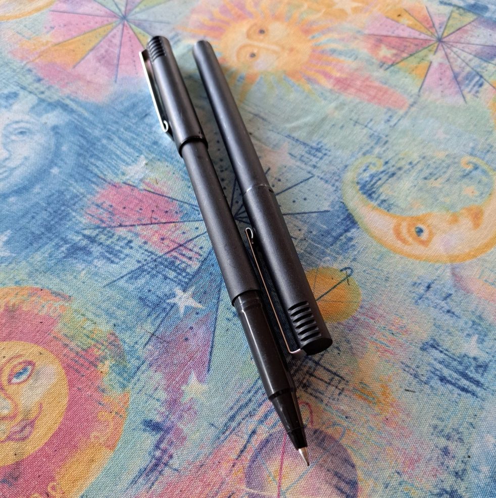 Uniball Roller Apprentice Pen – TangleatioNZ