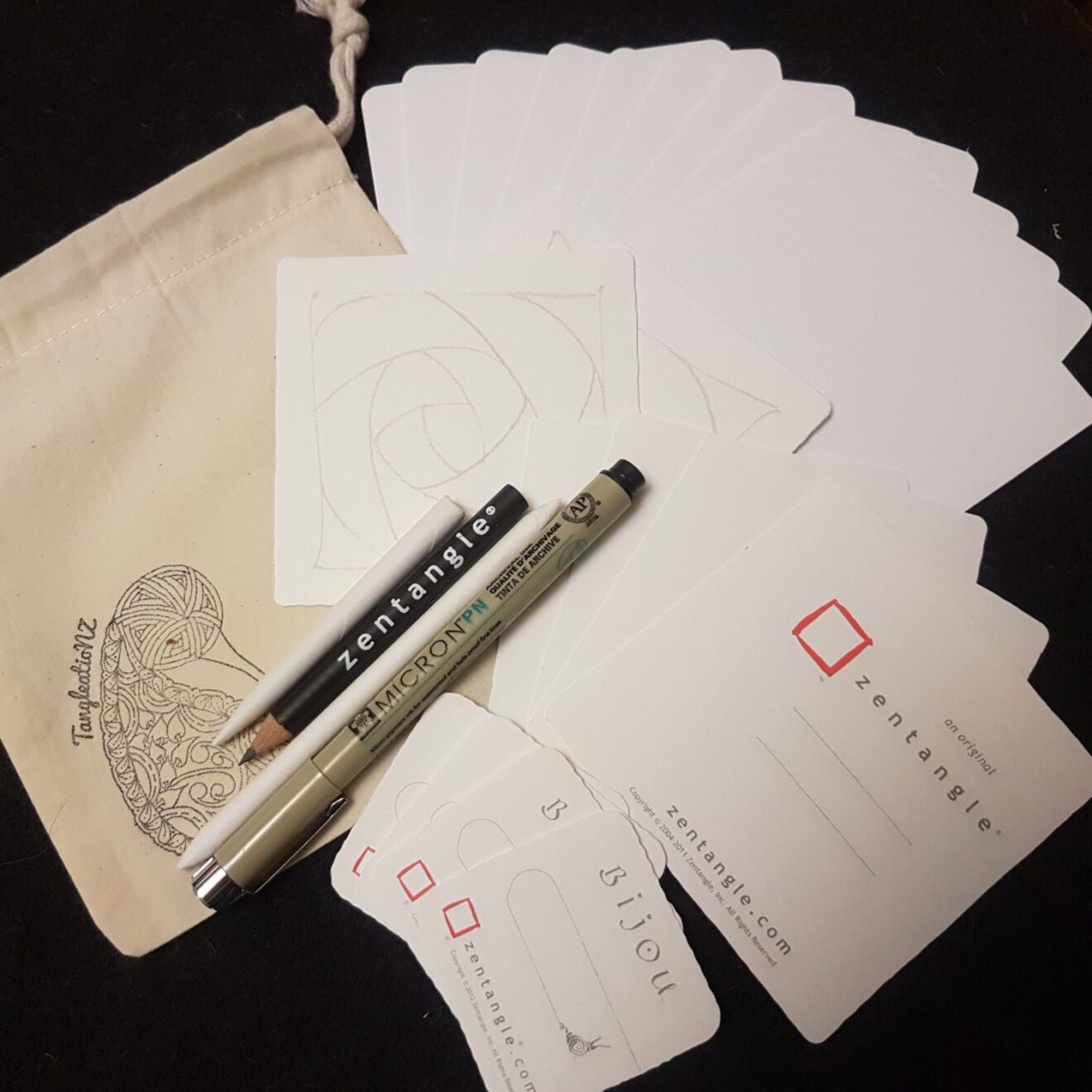 Starter Tangling Kit – TangleatioNZ